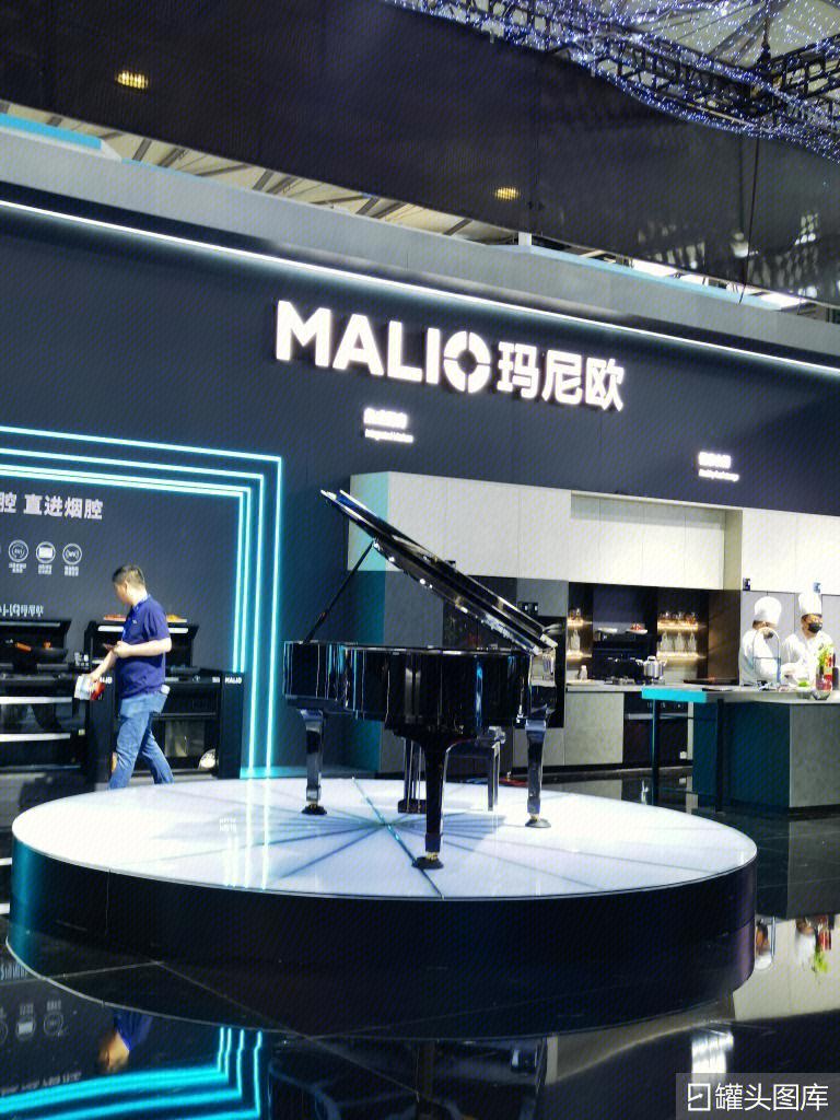 玛尼欧 MALIO-罐头图库